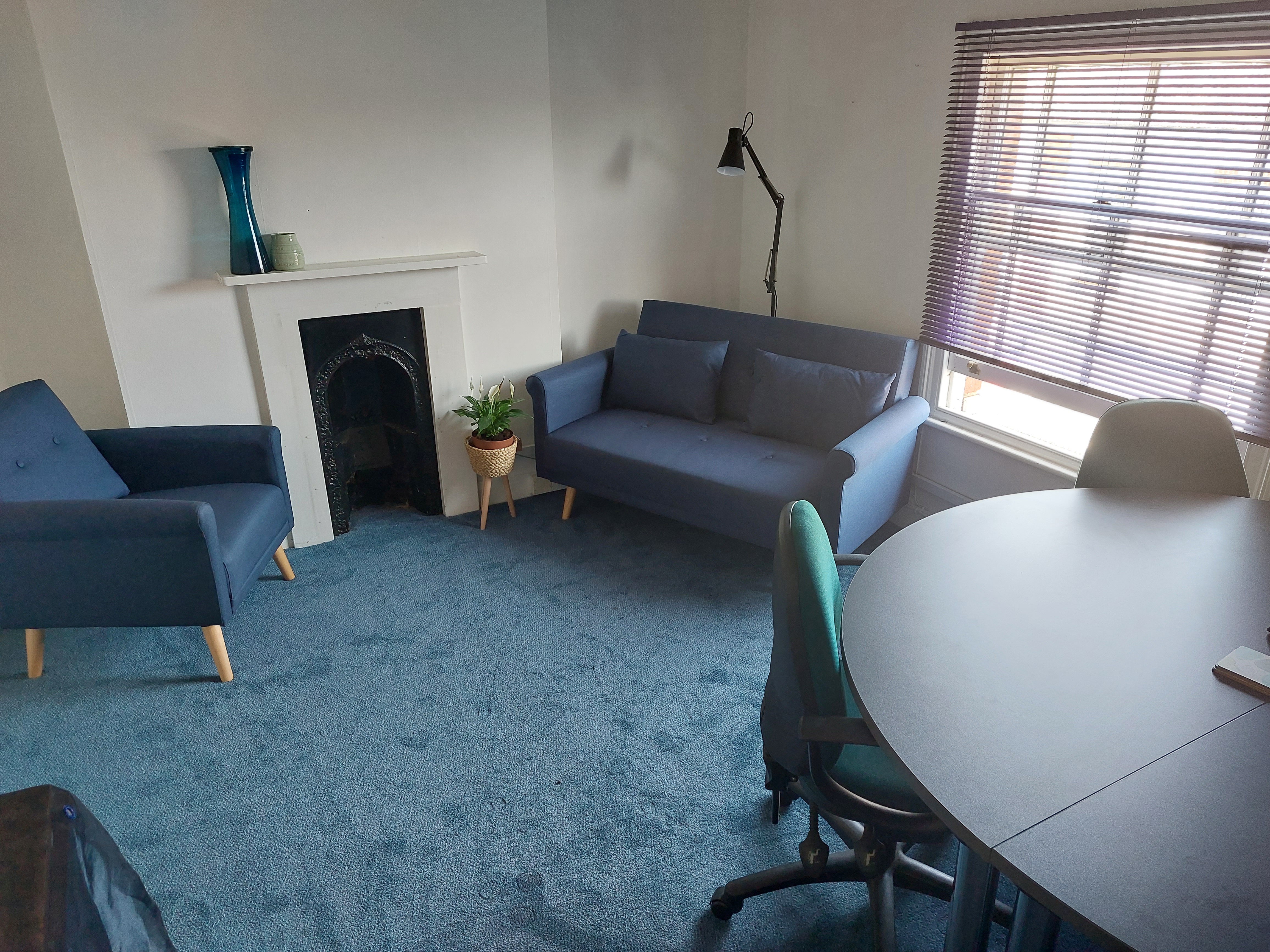 Meeting Room Hire – Borrow My Office